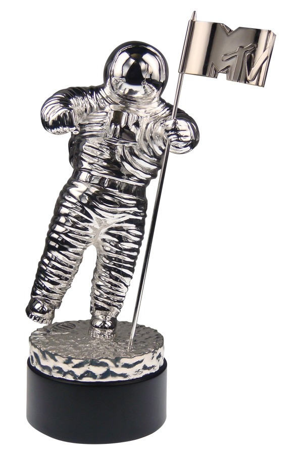 Custom Award Design Portfolio for Unique Recognition